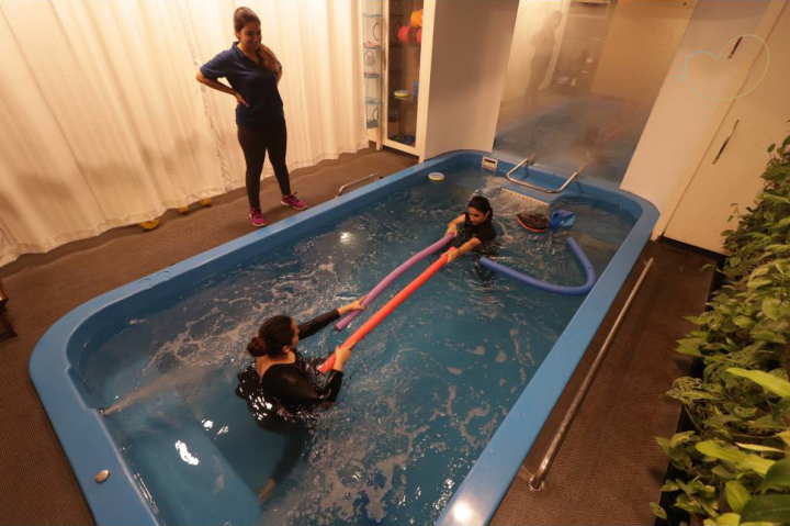 What is Hydrotherapy? | SmartPools®